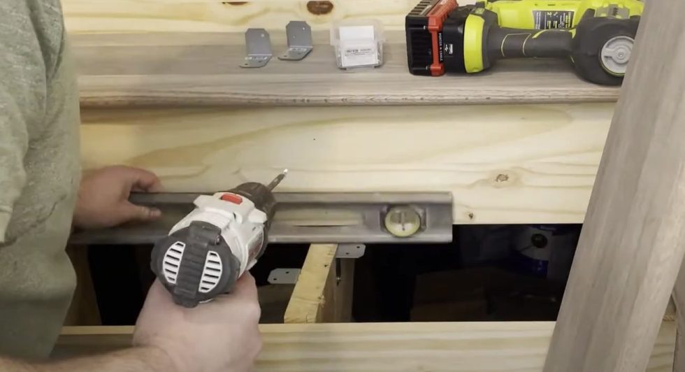 How to attach Stair Treads and Risers - HandBuilt.io